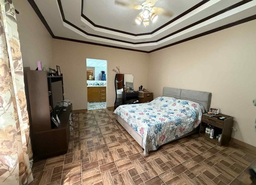 House and Lot With Swimming Pool | Lamudi.com.ph