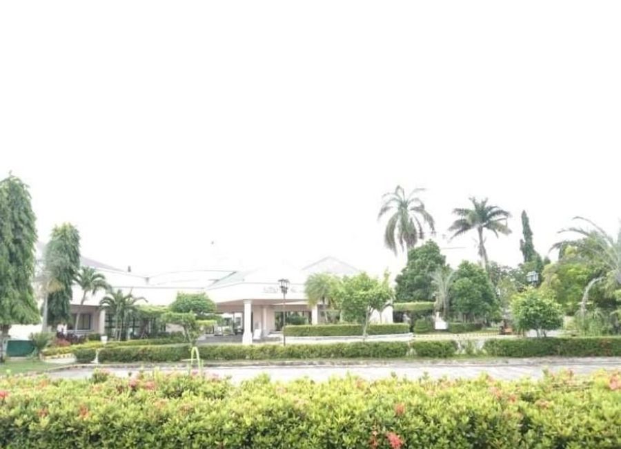 Metropolis Iloilo Lot For Sale near Coastal Iloilo | Lamudi.com.ph
