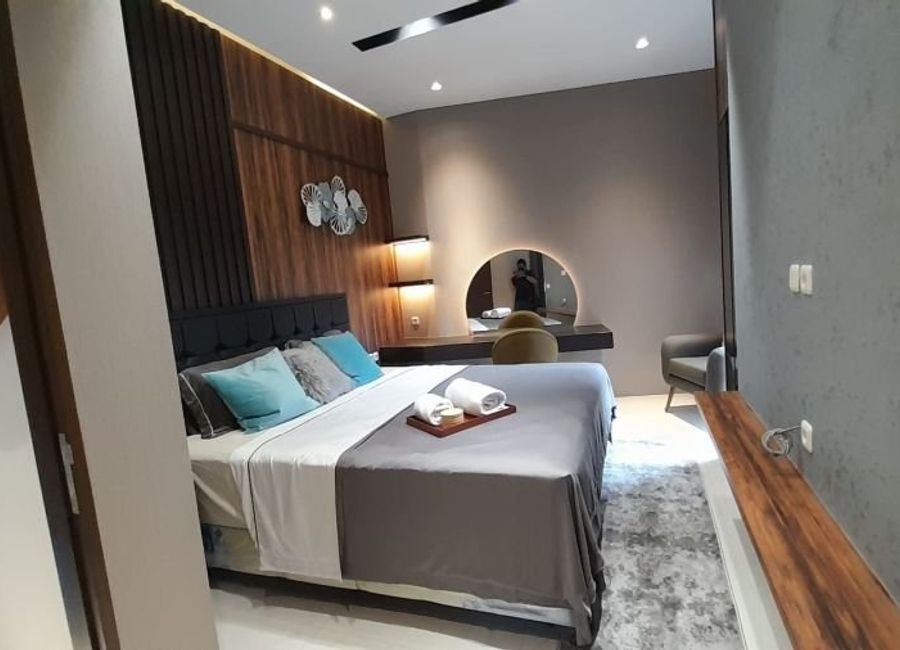 DIJUAL RUMAH TOWNHOUSE EXCLUSIVE SWIMMING POOL DI BINTARO PESANGGRAHAN ...