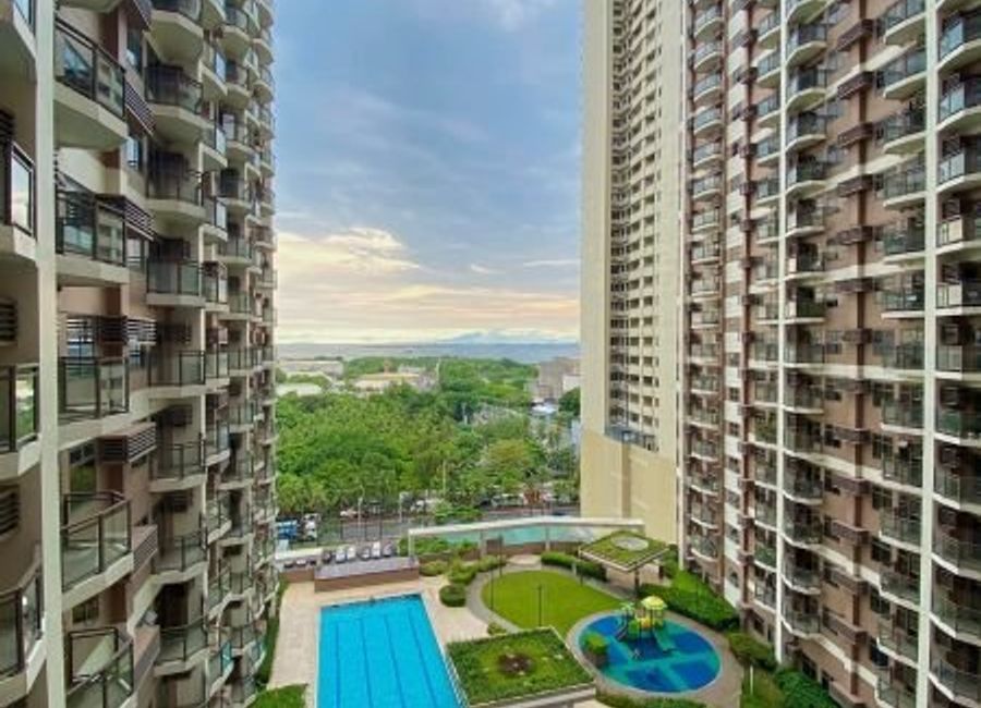 The Radiance Manila Bay - READY FOR OCCUPANCY condo with sea view near ...