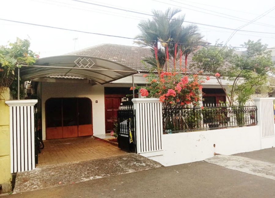 Rumah Dijual Dekat Universitas YARSI, Plaza Atrium Senen | Lamudi.co.id