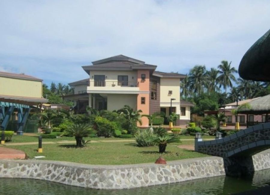 Beautiful Resort in Lipa, Batangas | Lamudi.com.ph