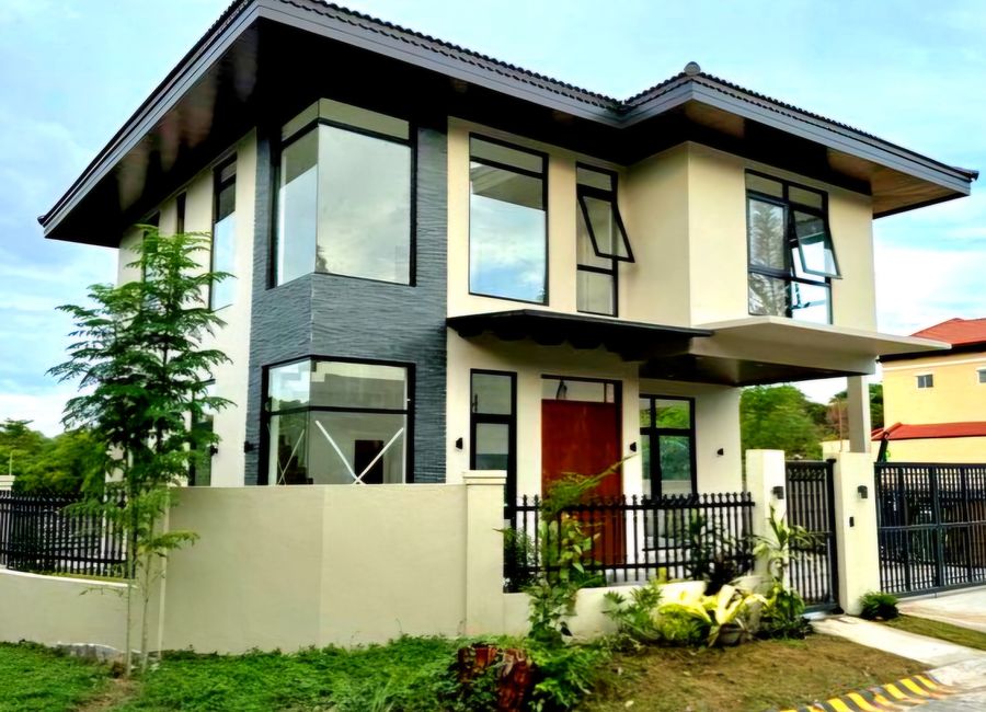For Sale: Brand New Elegant Modern Corner House in Portofino Heights ...