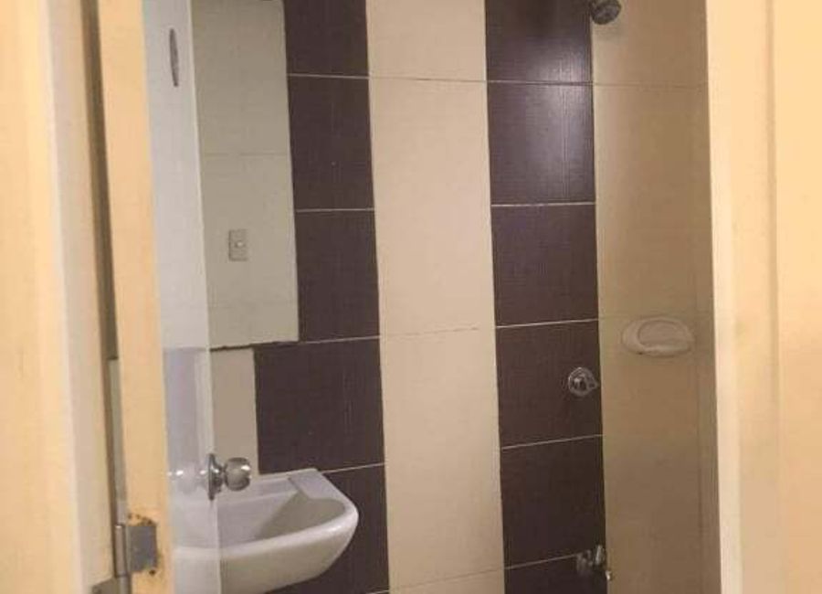 Affordable @ PRIME Ortigas Location - Apartment Studio type - 22 sq. m ...