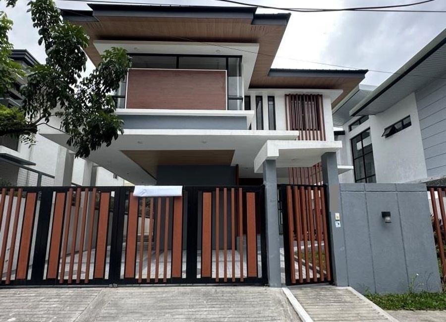 FOR SALE FOUR 4 BEDROOM STUNNING MODERN DESIGN HOUSE IN MARCELO ...