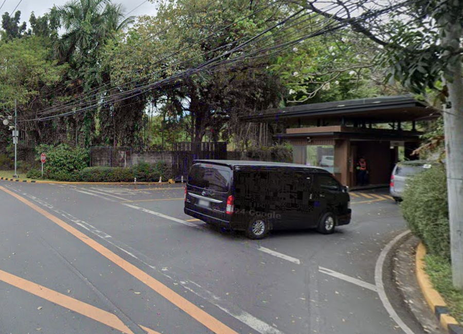 House and Lot For Sale at Forbes Park, Makati City | Lamudi.com.ph