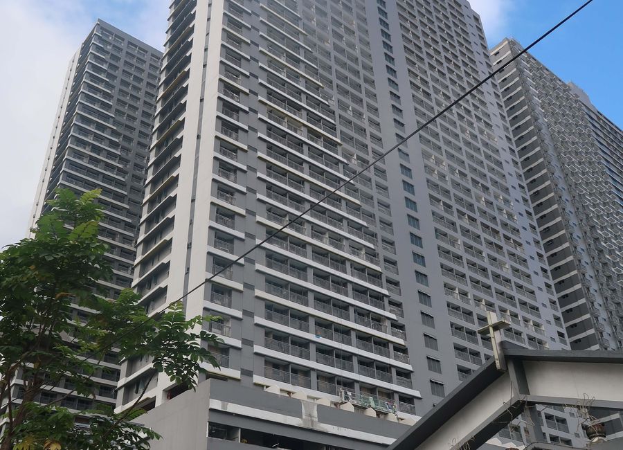1-Bedroom Unit For Sale in Fame Residences with FREE interior design ...