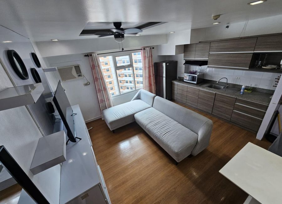 Gateway Garden Heights 2BR 54sqm Furnished P26K in Pioneer St ...