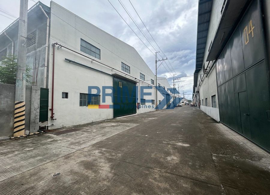 For LEASE 1,363 SQM High-Clearance Warehouse Near Meycauayan Exit w ...