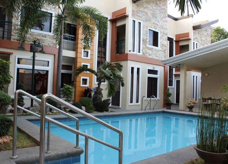 Fully Furnished Townhouse for rent with 2 bedrooms and common pool in ...