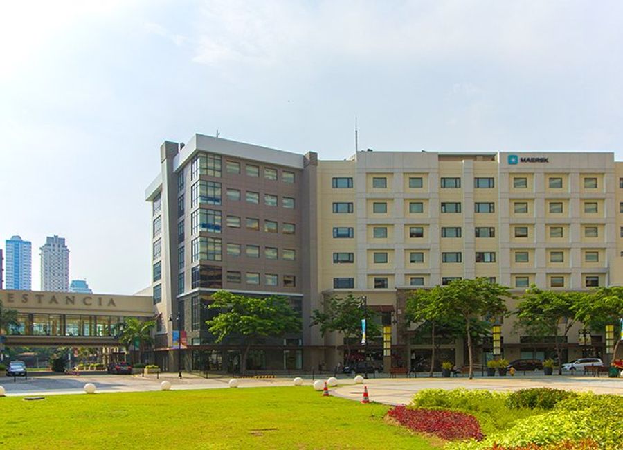 900 sqm Office Space for Rent Located at Capitol Commons, Brgy. Oranbo ...
