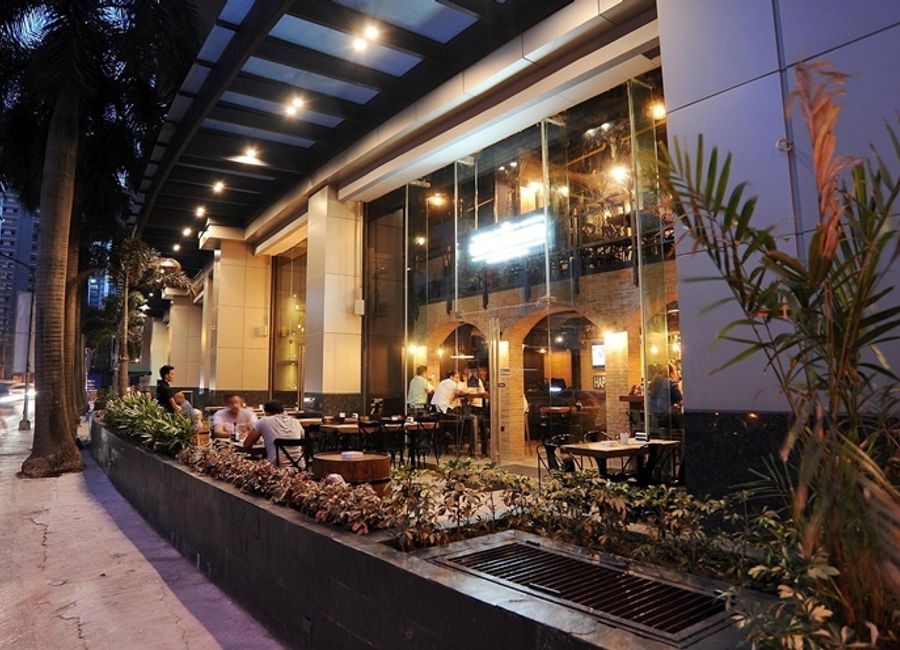 Retail Space for Lease in Ortigas CBD, Pasig at The Sapphire Bloc ...