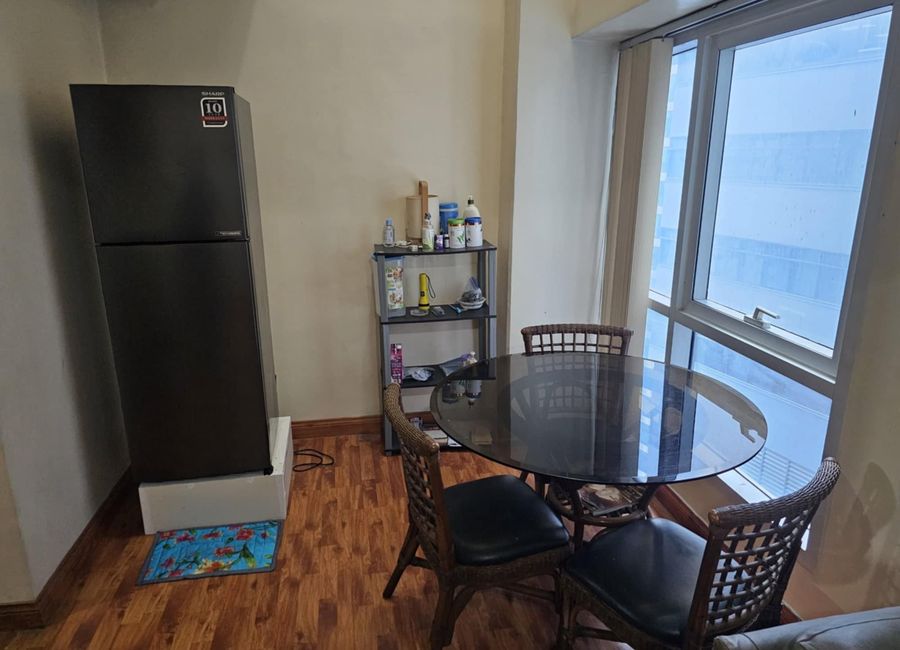 East of Galleria 2BR 74 sqm P6.3M in Ortigas Center | Lamudi.com.ph