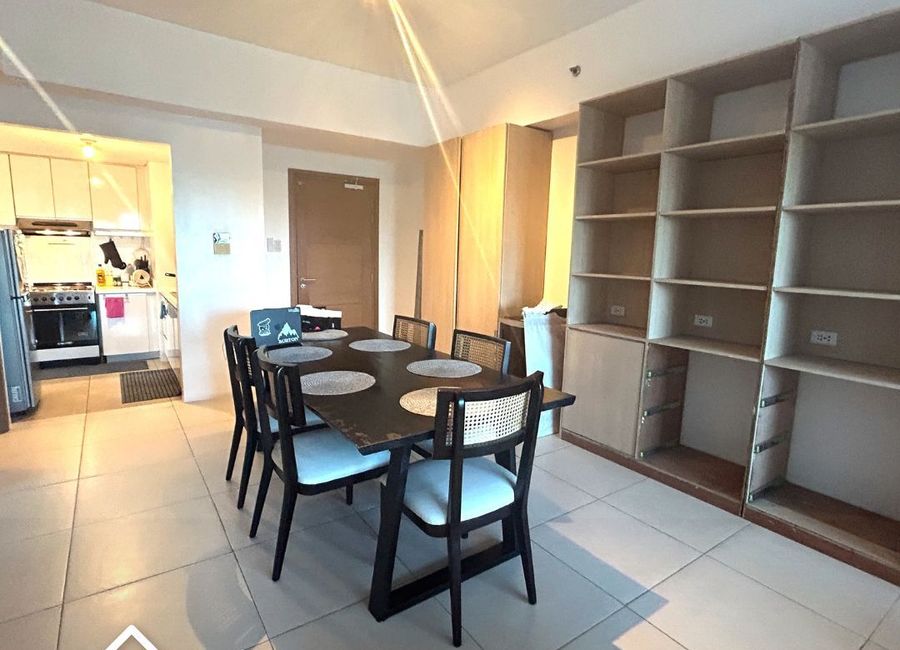 Icon Plaza Condominium for Sale! BGC | Lamudi.com.ph