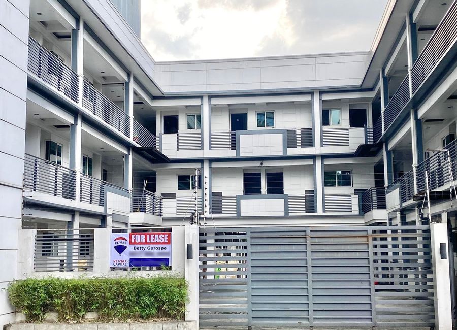 For Lease: 3-Storey Residential Building, Studio Apartment, Dormitory ...