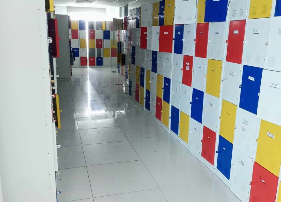 900 SQM Professional Office Space For Rent | Lamudi.com.ph