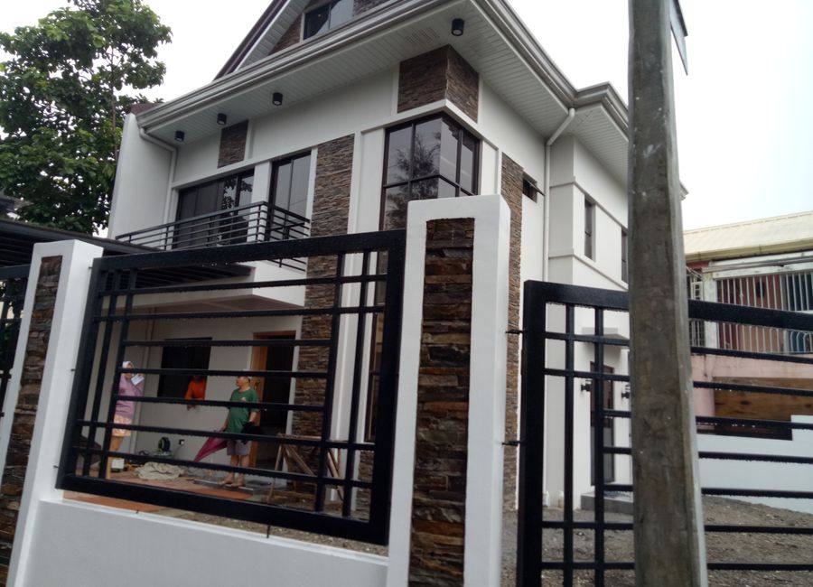 7.5M Customized Single Detached House and Lot for sale in Greenview ...