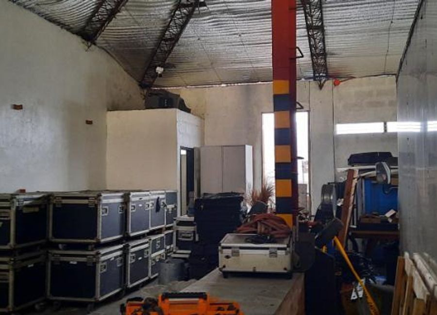 287 SQM Paranaque Warehouse for Lease | Lamudi.com.ph