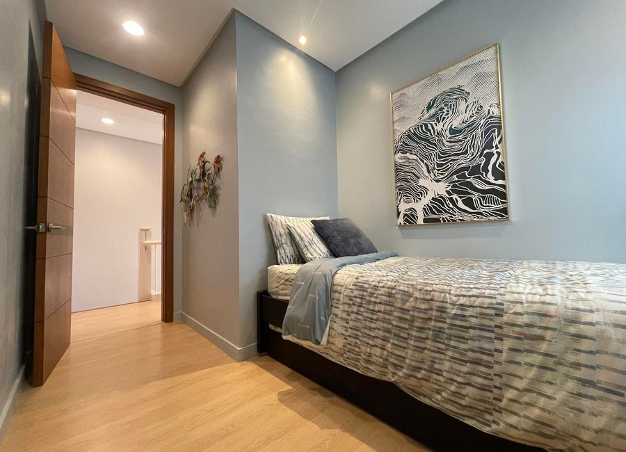 Inner Unit Townhouse with Nice Layout in Project 8, Quezon City - Keziah | Lamudi.com.ph