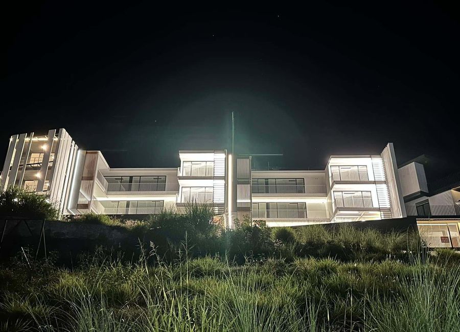 TRI-LEVEL MODERN VILLA FOR LEASEHOLD IN CLARK Mabalacat, Pampanga ...