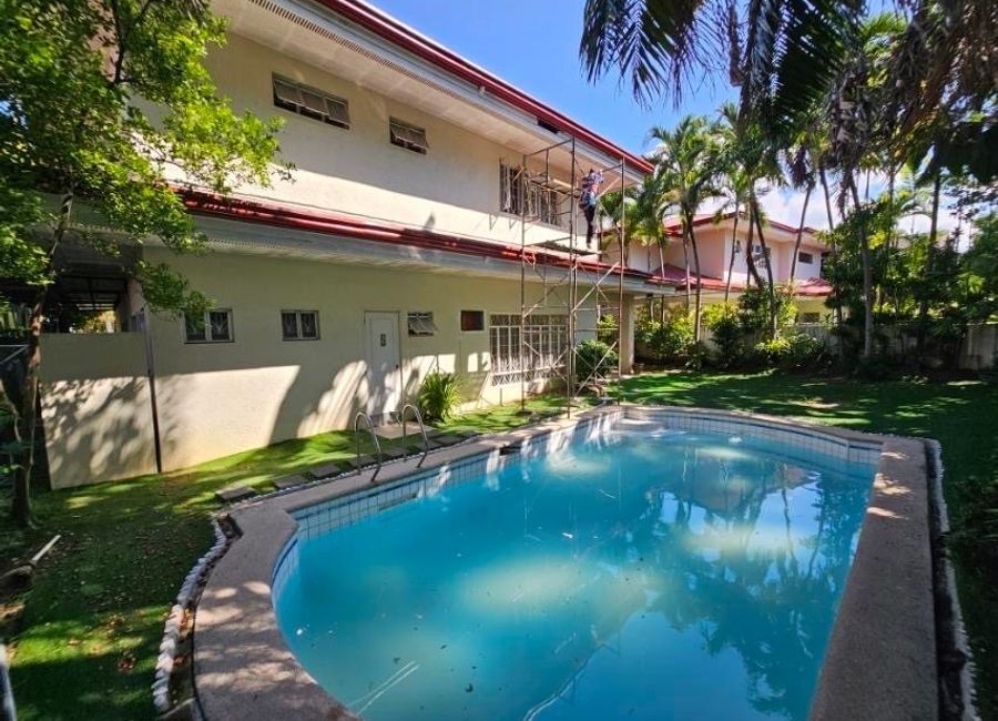 FOR RENT 4 BR House with Pool in Ayala Alabang Village, Muntinlupa ...