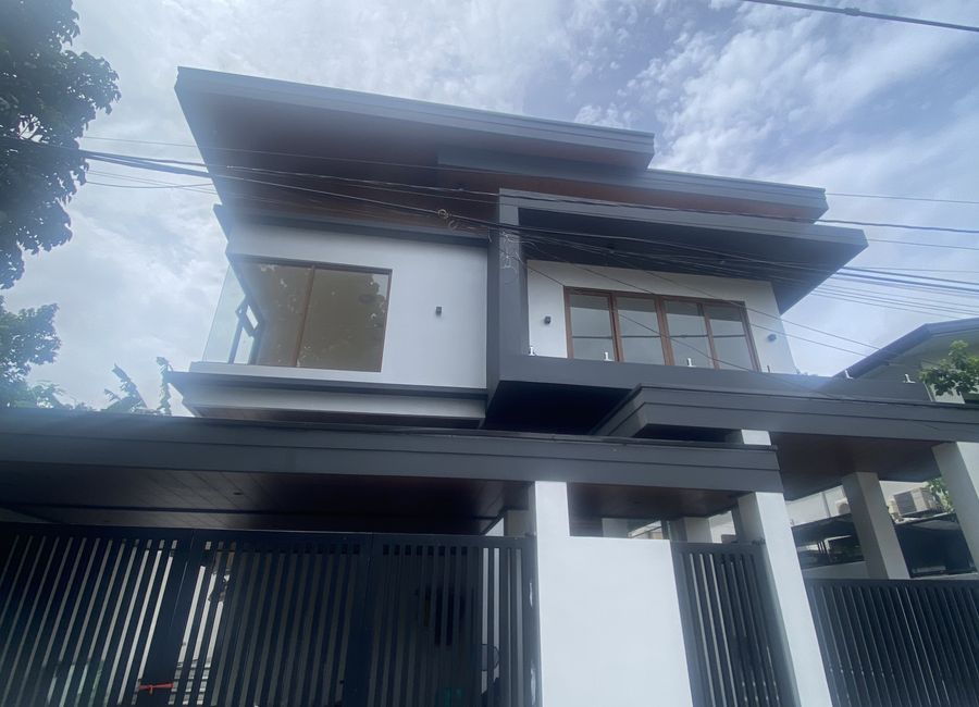 House & Lot for Sale in Neopolitan Fairview, Quezon City - Rey ...
