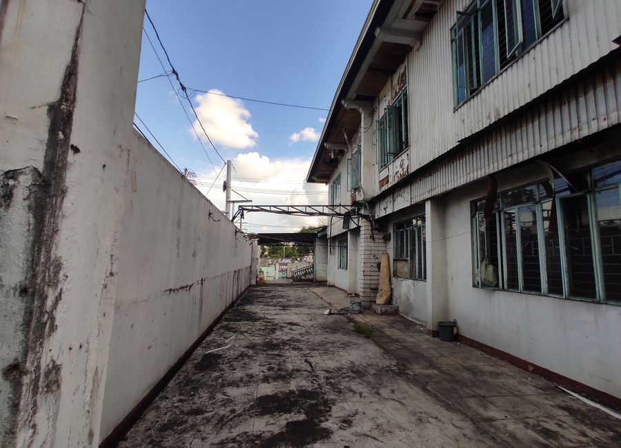 Blue Ridge, QC Commercial Lot For Sale | Lamudi.com.ph