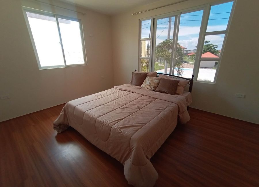 Fully Secured Rania 4 Bedrooms House and Lot For Sale in Angeles ...
