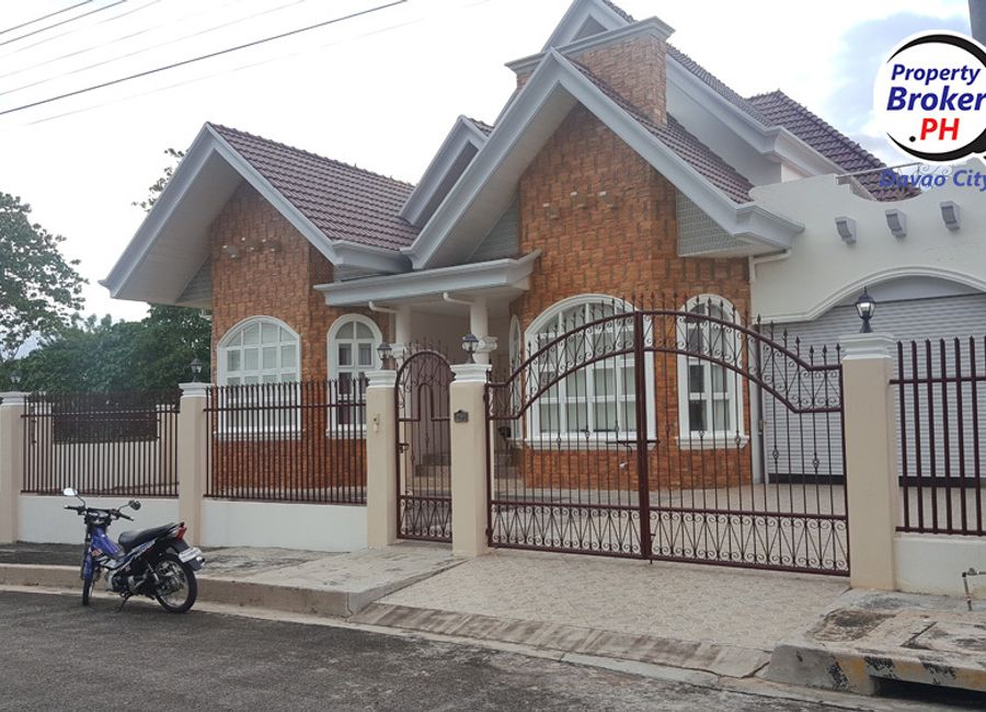 LUXURIOUS HOUSE FOR SALE IN SOUTH PACIFIC GOLF ESTATES DAVAO CITY ...