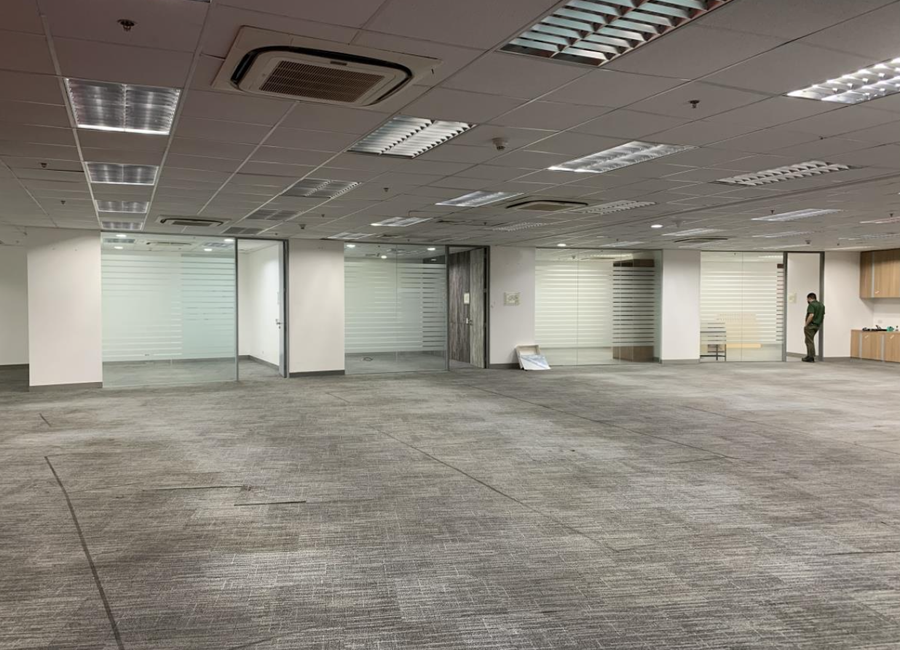 Warm Shell Office Space For Lease in Makati | 774 sqm | Lamudi.com.ph