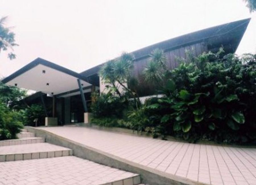 Newly Renovated Luxury House for Rent in Forbes Park, Makati City ...