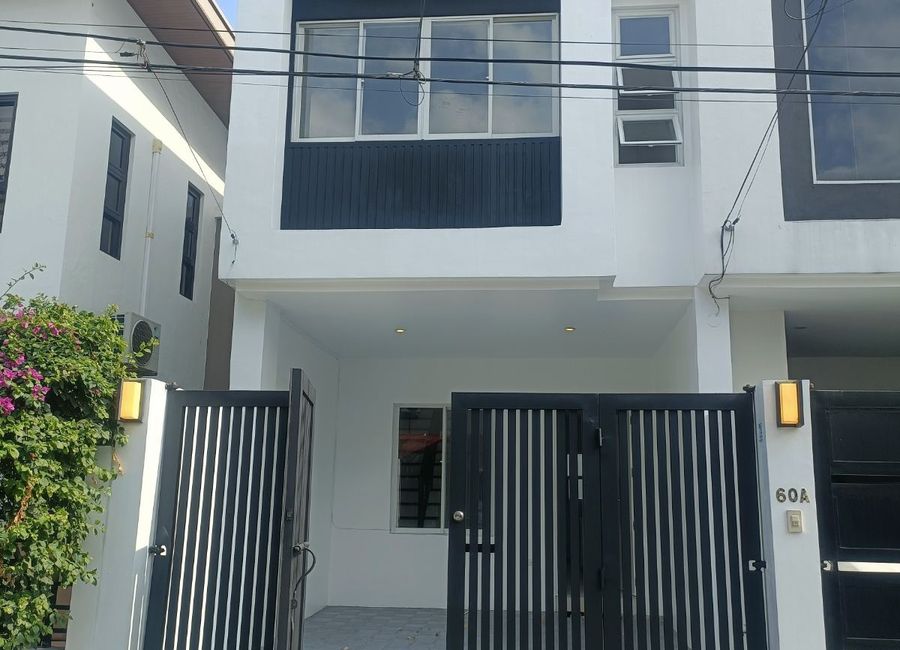 Re-Open Units Townhouse for Sale in Paranaque Brgy Merville 7.9M only ...
