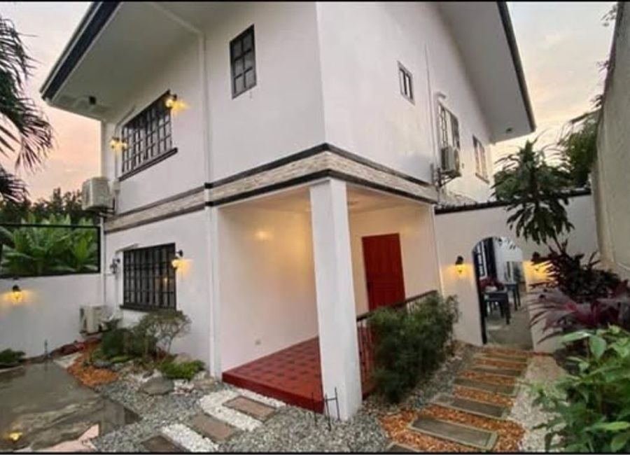 5BR House for Rent in Multinational Village, Paranaque City | Lamudi.com.ph