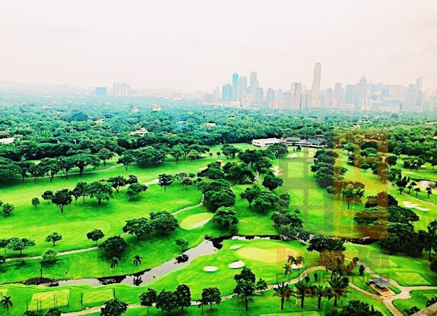 2 BR Condo Manila Golf View in Icon Residences for Rent in BGC Taguig City | Lamudi.com.ph