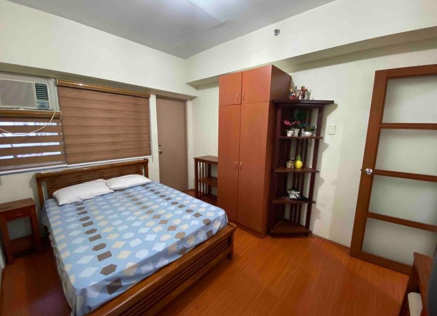 RFO Clean Title 1BR with Balcony FOR SALE at Rada Regency Legazpi ...