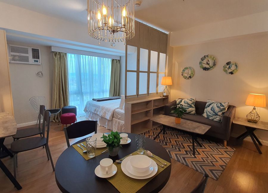 Fully Furnished Abreeza Place Studio Type Condominium For Lease, Davao ...