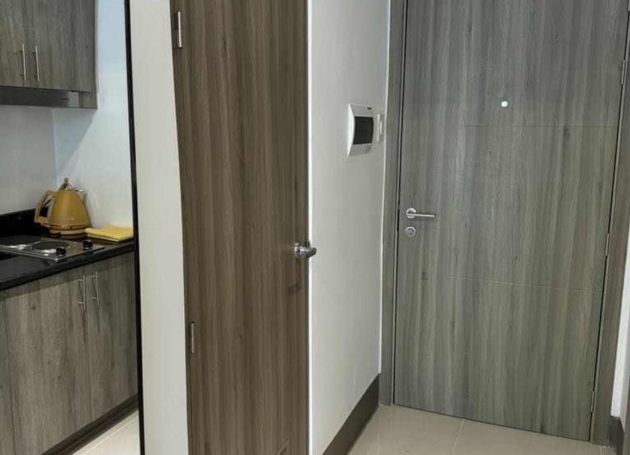 FAME RESIDENCES - TOWER 2 1BR SEMI-FURNISHED FOR RENT IN MANDALUYONG ...