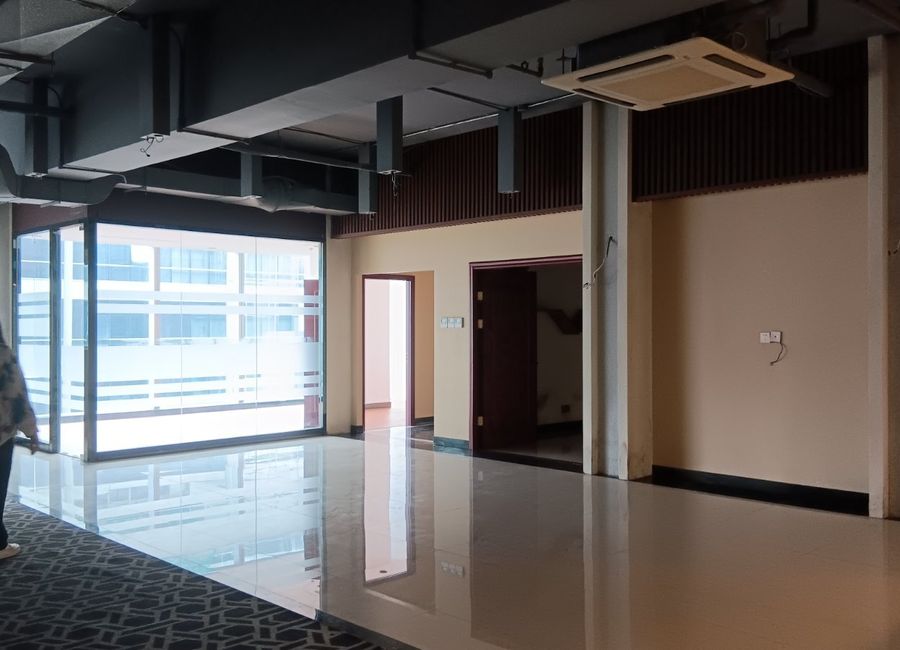 Office Space For Lease in Eastfield Center 410 sqm, Pasay City | Lamudi ...