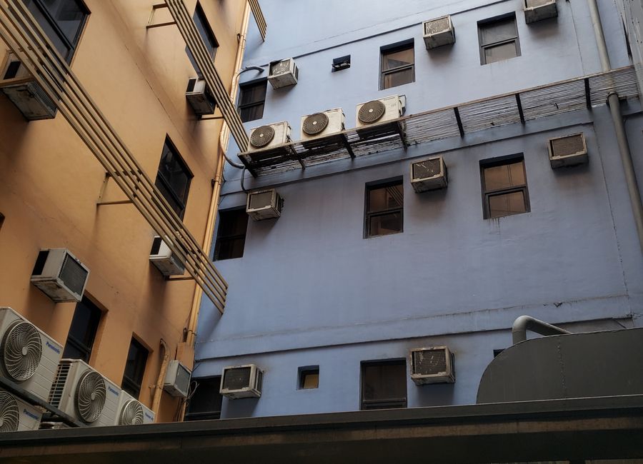 EDSA-Pasay Hotel Building For Sale | Lamudi.com.ph