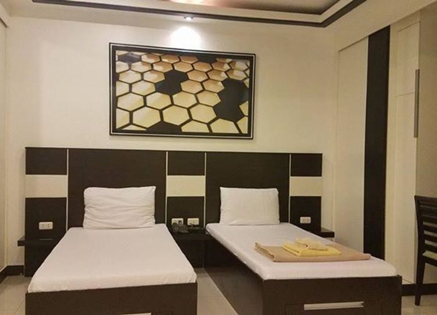 PROPERTY # 917 Ready for Occupancy Condo for sale in Robinland North ...