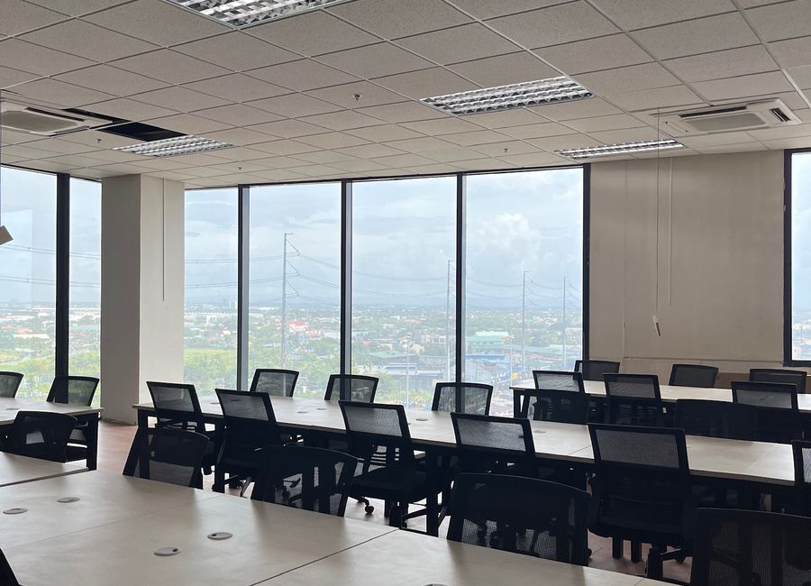 Accessible and Promising Offices: 4,000 sqm in Bacoor, Cavite | Lamudi ...