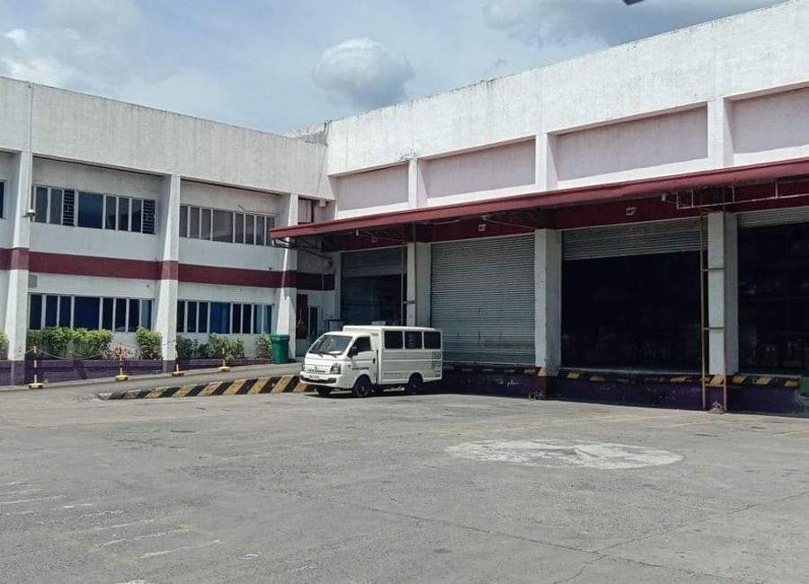 Warehouse spaces with office units available for lease in Parañaque ...