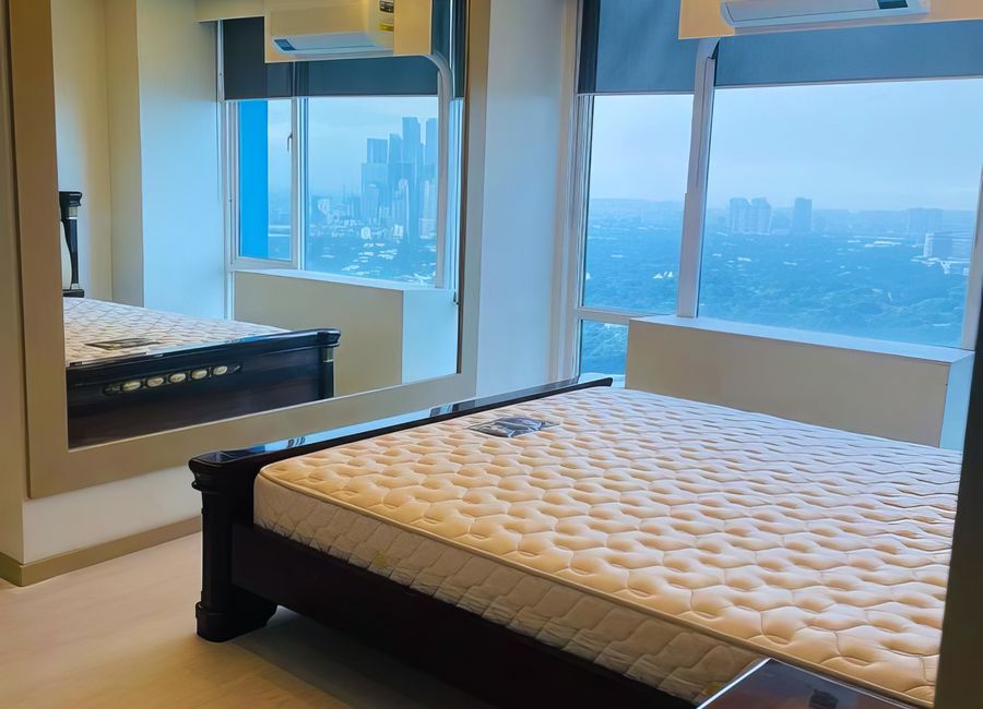 Newly Renovated 3 Bedroom Bellagio Tower 2 For Sale Condo Bgc Taguig ...