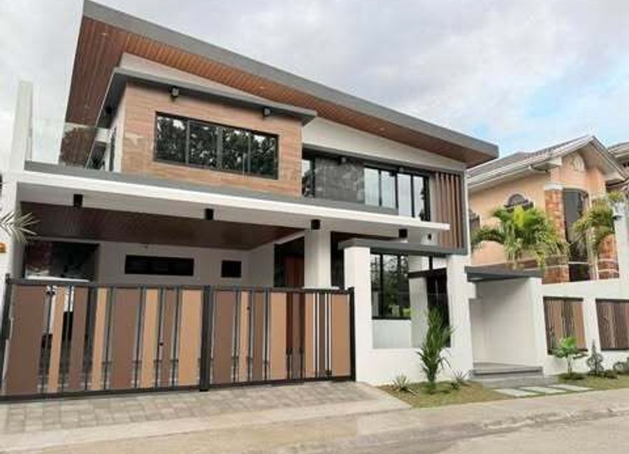Brand New Luxury Home with Pool | Casa Milan, QC | ₱46M RFO - Gio ...