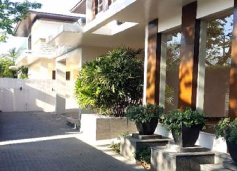 Exclusive 5 Bedroom House and Lot for Sale in Forbes Park, Makati City ...