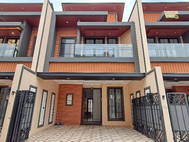 Rumah mewah nempel kampus UI dan gerbang tol Kukusan Depok | Lamudi.co.id
