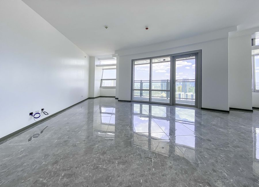 3 Bedroom Condominium Unit for Sale at The Imperium Capitol Commons ...