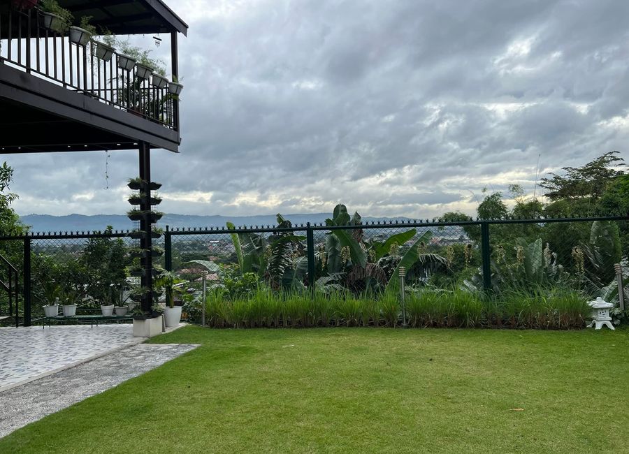 Capitol Homes House for Sale in Quezon City with Overlooking views of ...