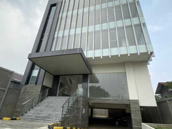 Nego sampai deal!!! Gedung baru 5.5 lantai Matraman Jakarta Timur ...