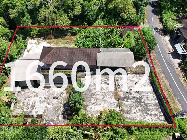 Di jual tanah berisi bangunan dekat dengan pantai | Lamudi.co.id